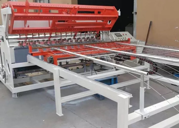 Holland Fence Mesh Welding Machine Roll Net Welding With PLC Control System